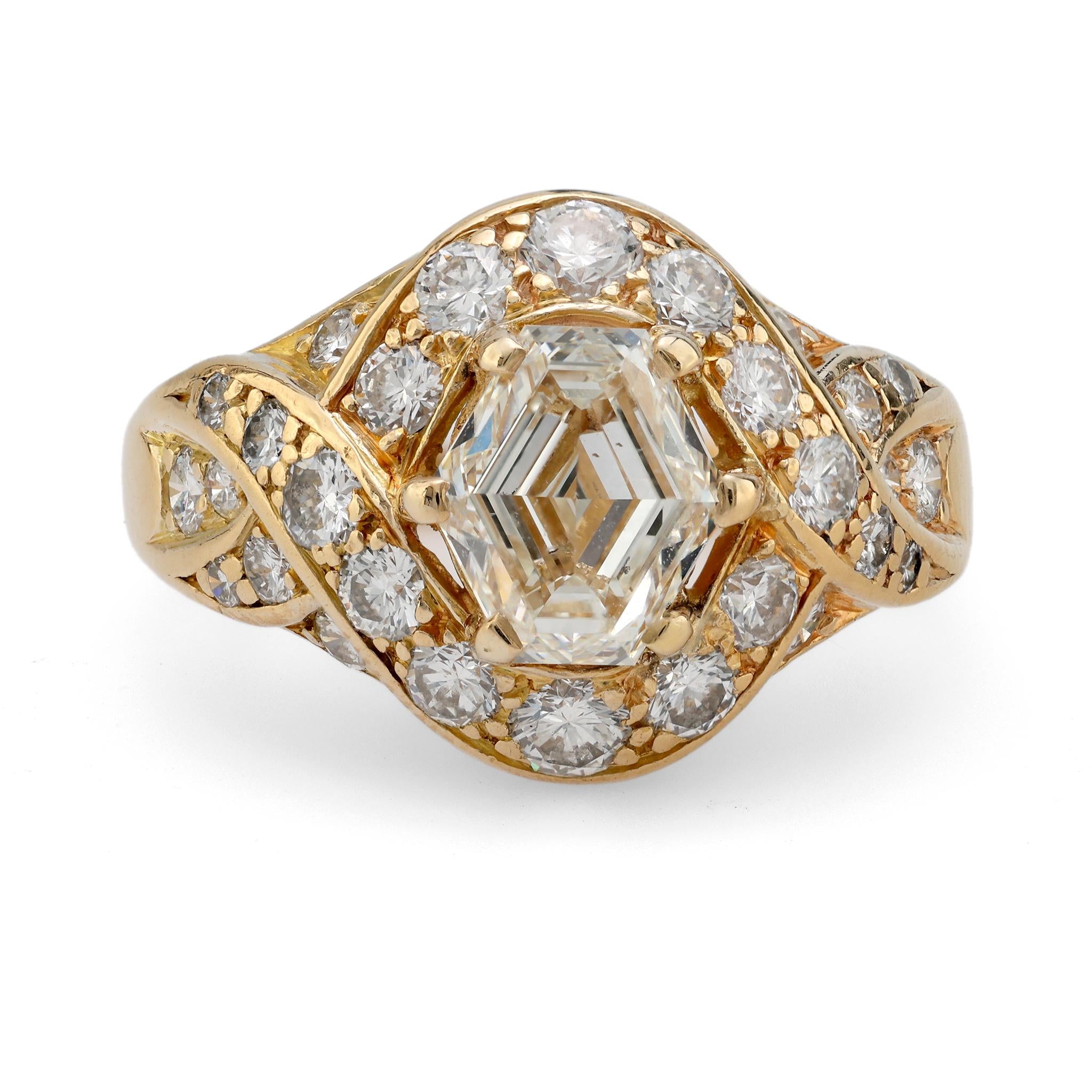 French GIA 1.51 carat hexagonal cut diamond 18k yellow gold ring ...
